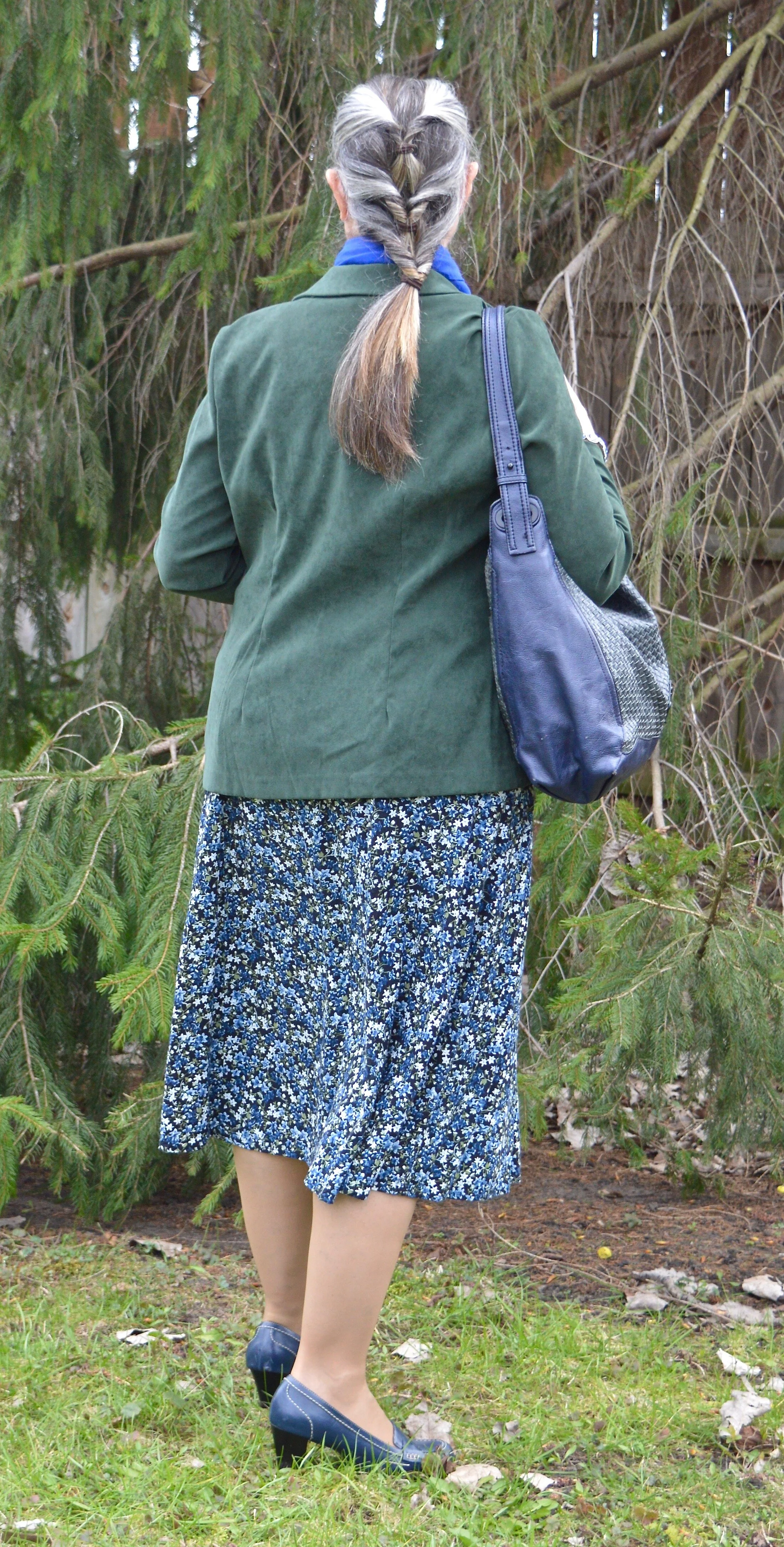 Pantone Spring/Summer - 2020 - Classic Blue, Chive and Navy Blazer ...