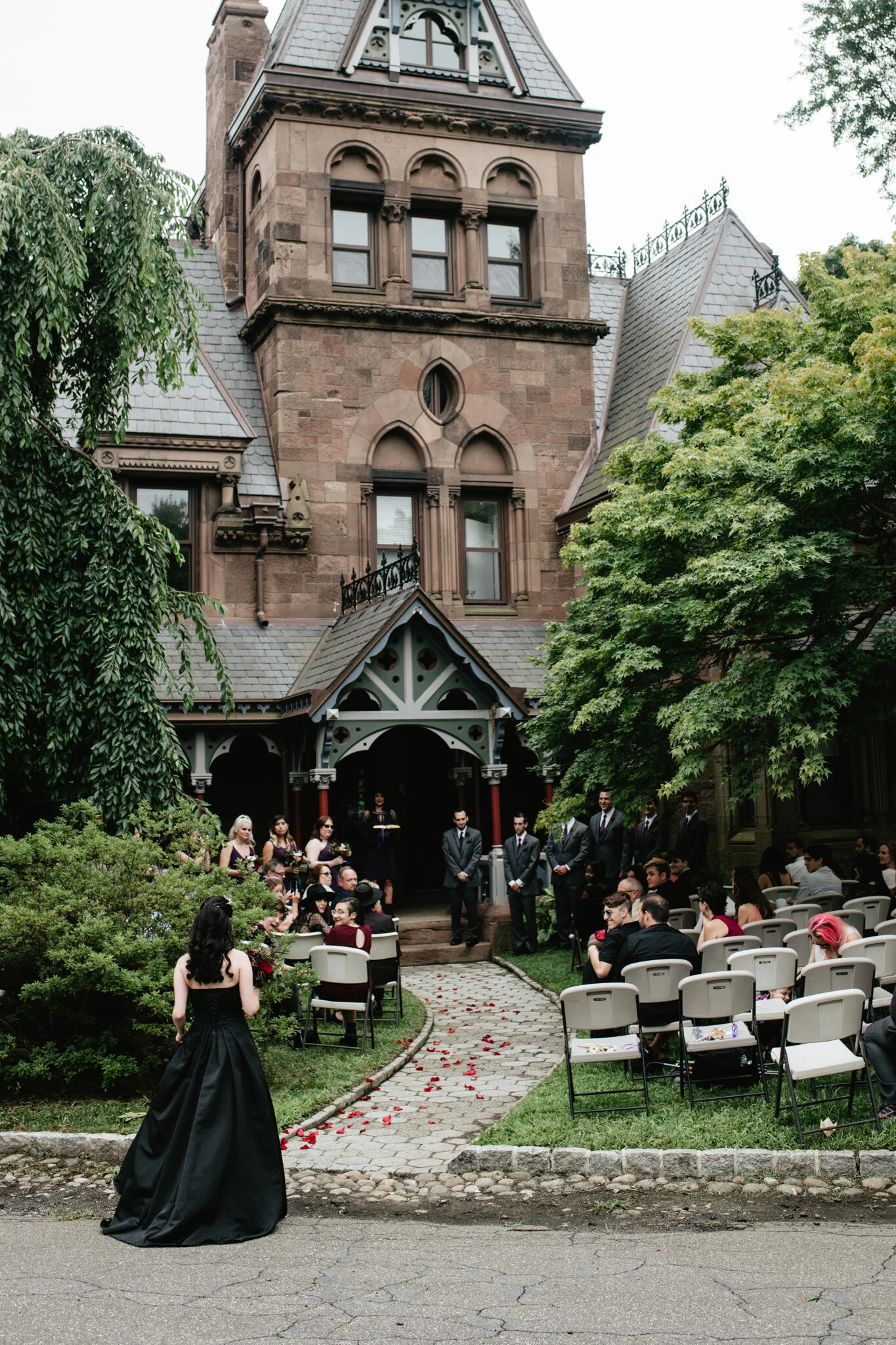 Gothic Wedding at the Green-wood Cemetery in Brooklyn — Novella ...