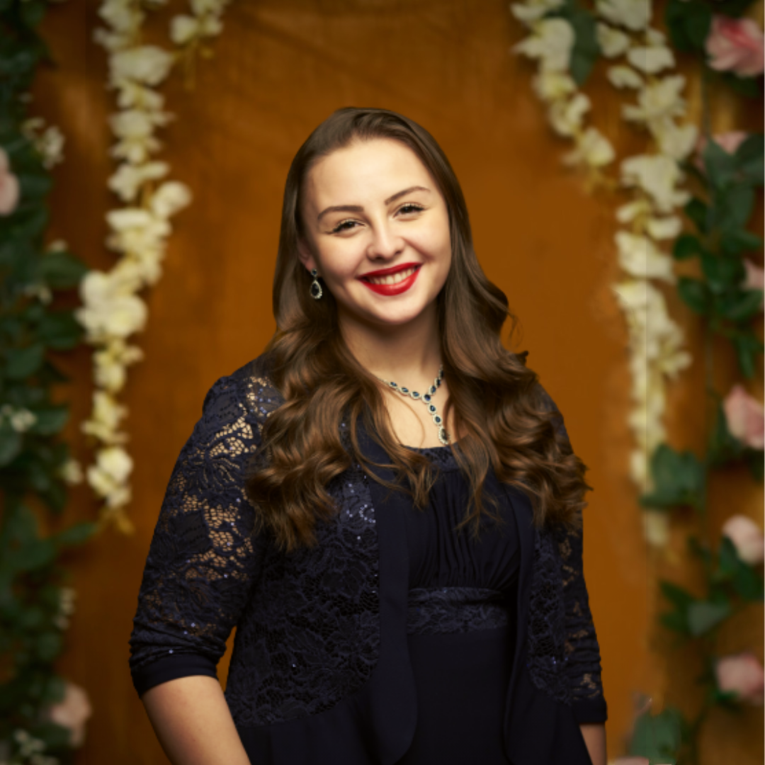 Isabella Meyer — Harvard College Opera