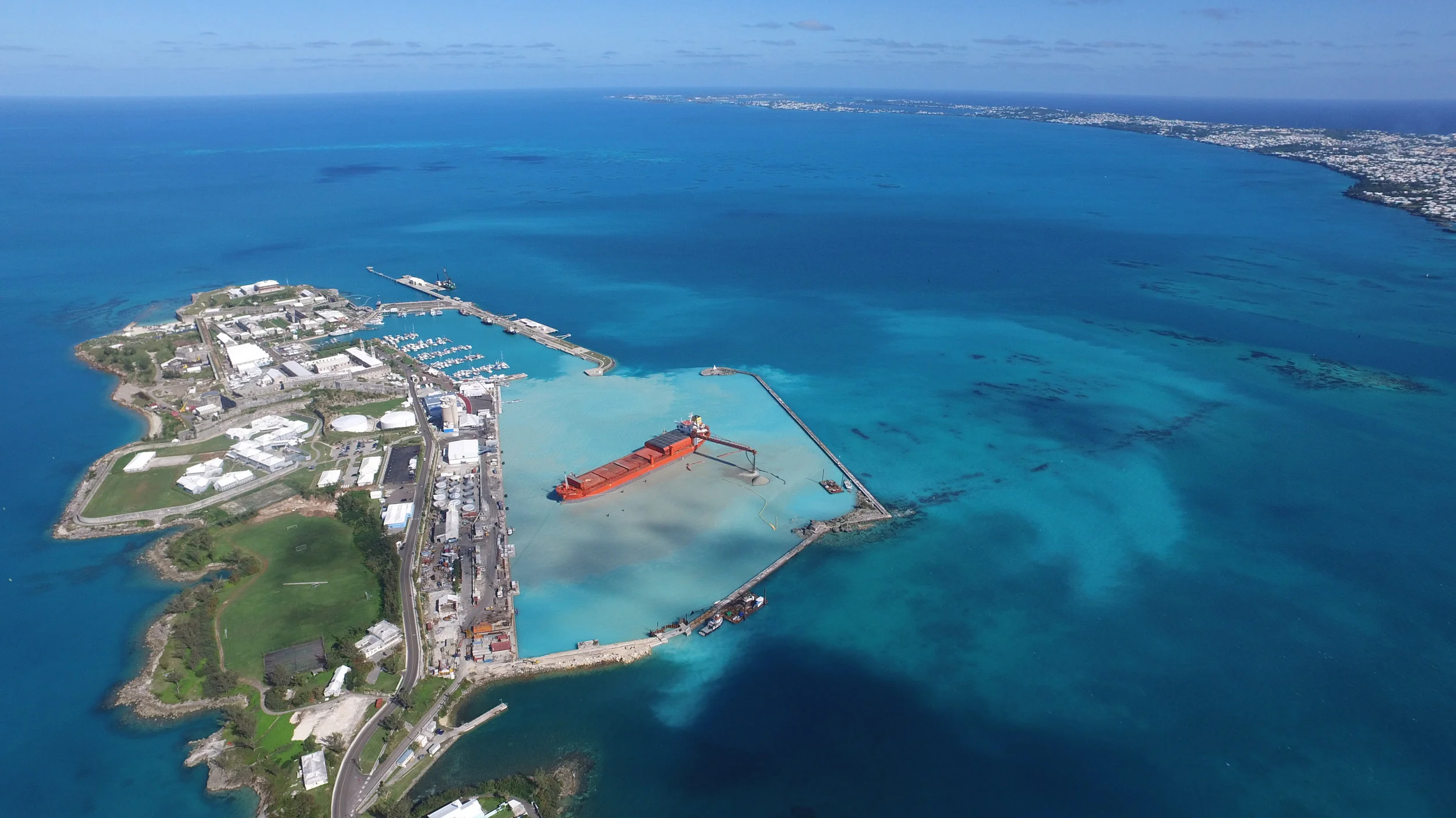 Cross Island — Bermuda Aerialography