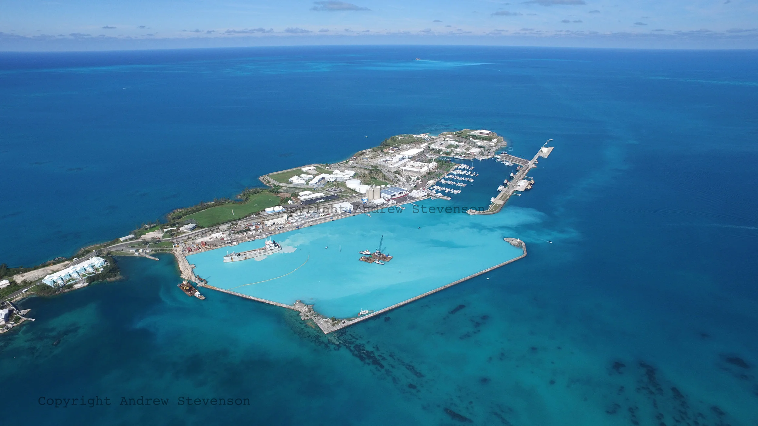 Cross Island — Bermuda Aerialography
