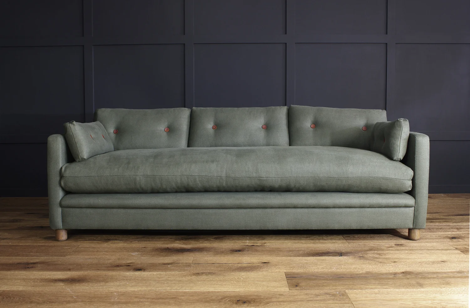 Hoxton | Custom Sofas and Sectionals | COUCH SEATTLE