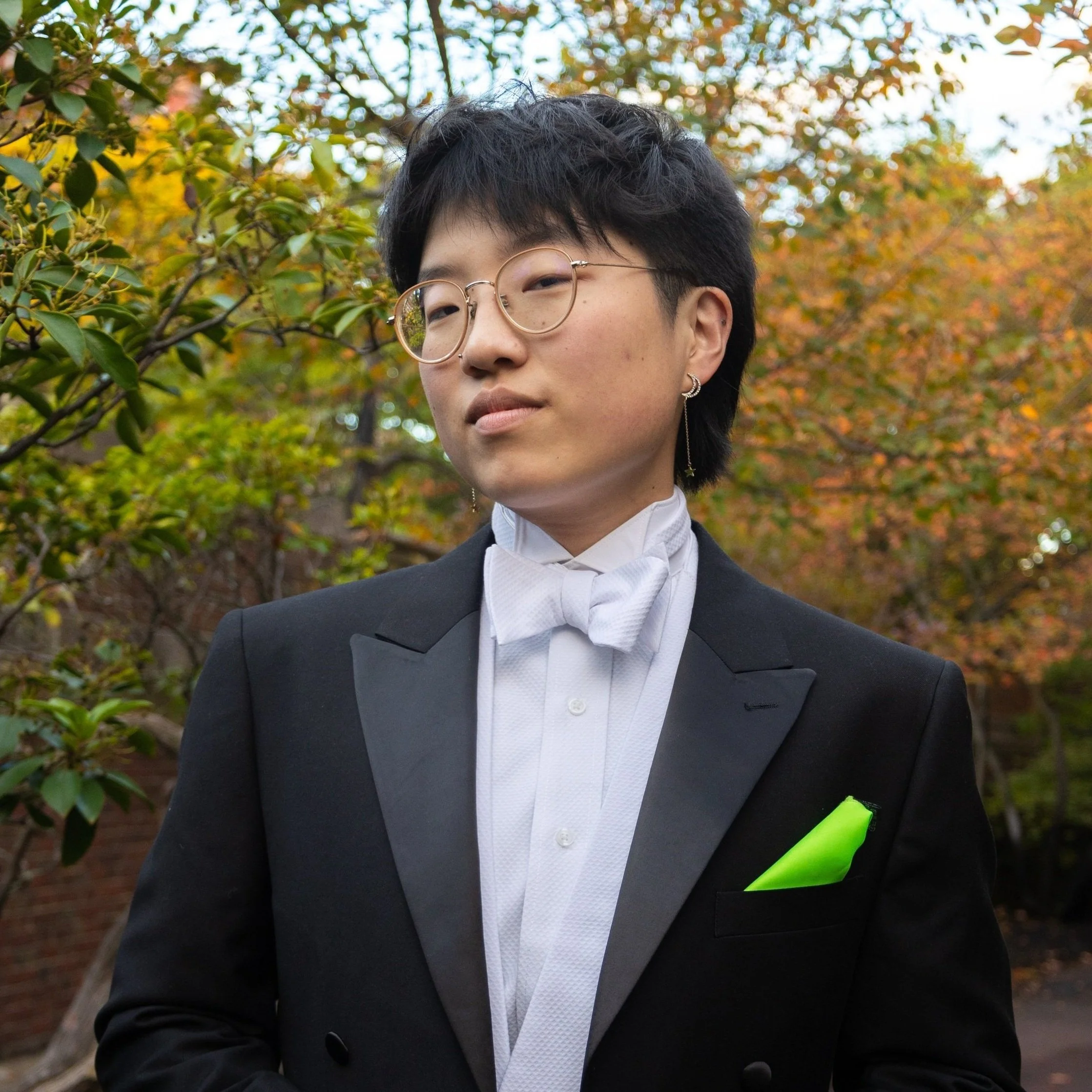 Meet the Dins — The Harvard Din & Tonics