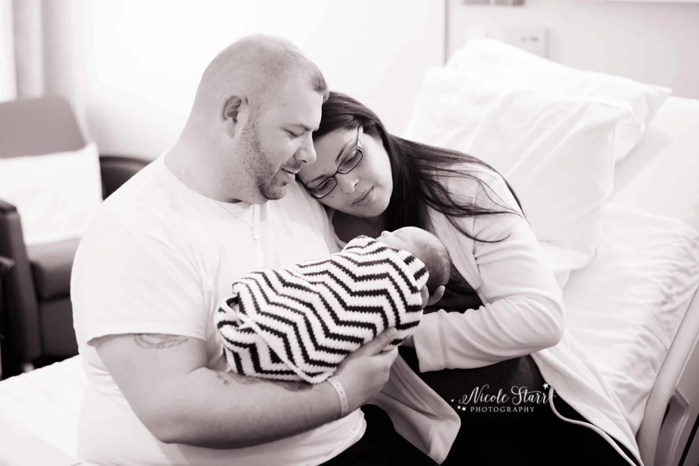 Rainbow Baby Mateo: A Fresh 48 Hospital Newborn Session - Nicole Starr ...