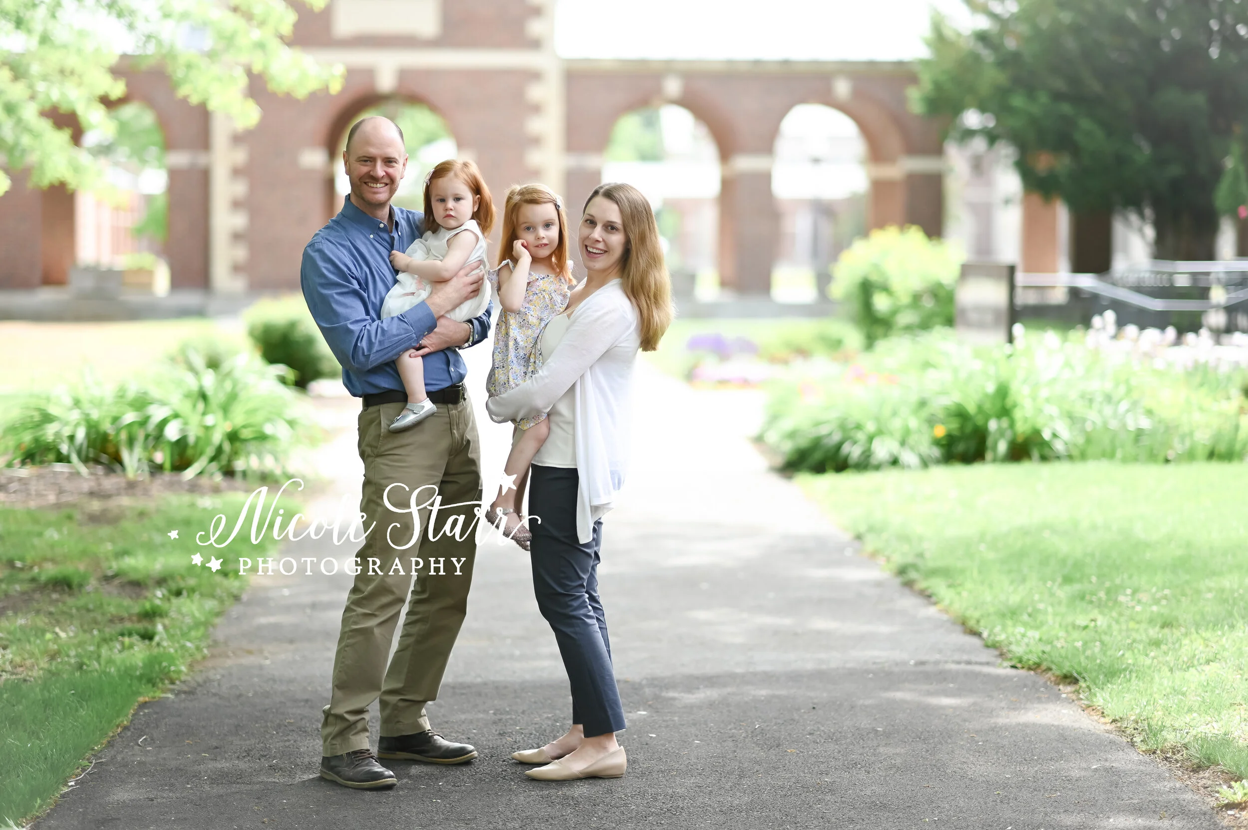 Spring Outdoor Family Portraits