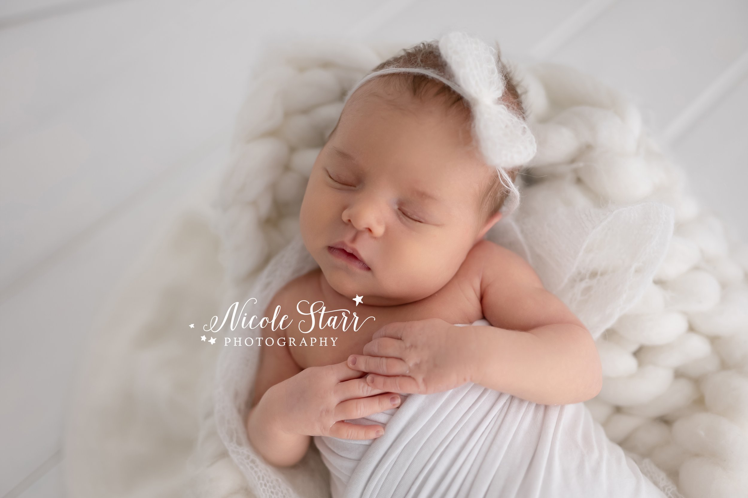 Cozy winter newborn portraits for Anna Marie — Saratoga Springs Baby ...