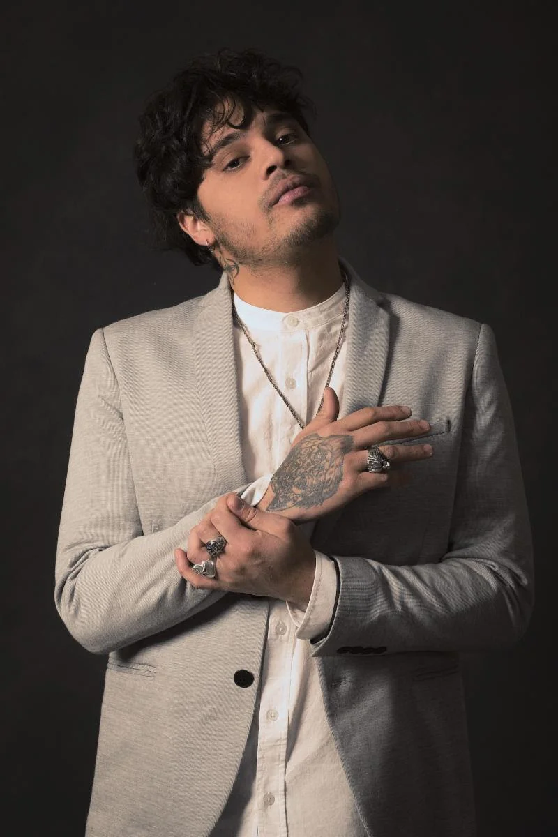 Colombian Singer-Songwriter Jona Camacho Drops New Single "Está Bn ...