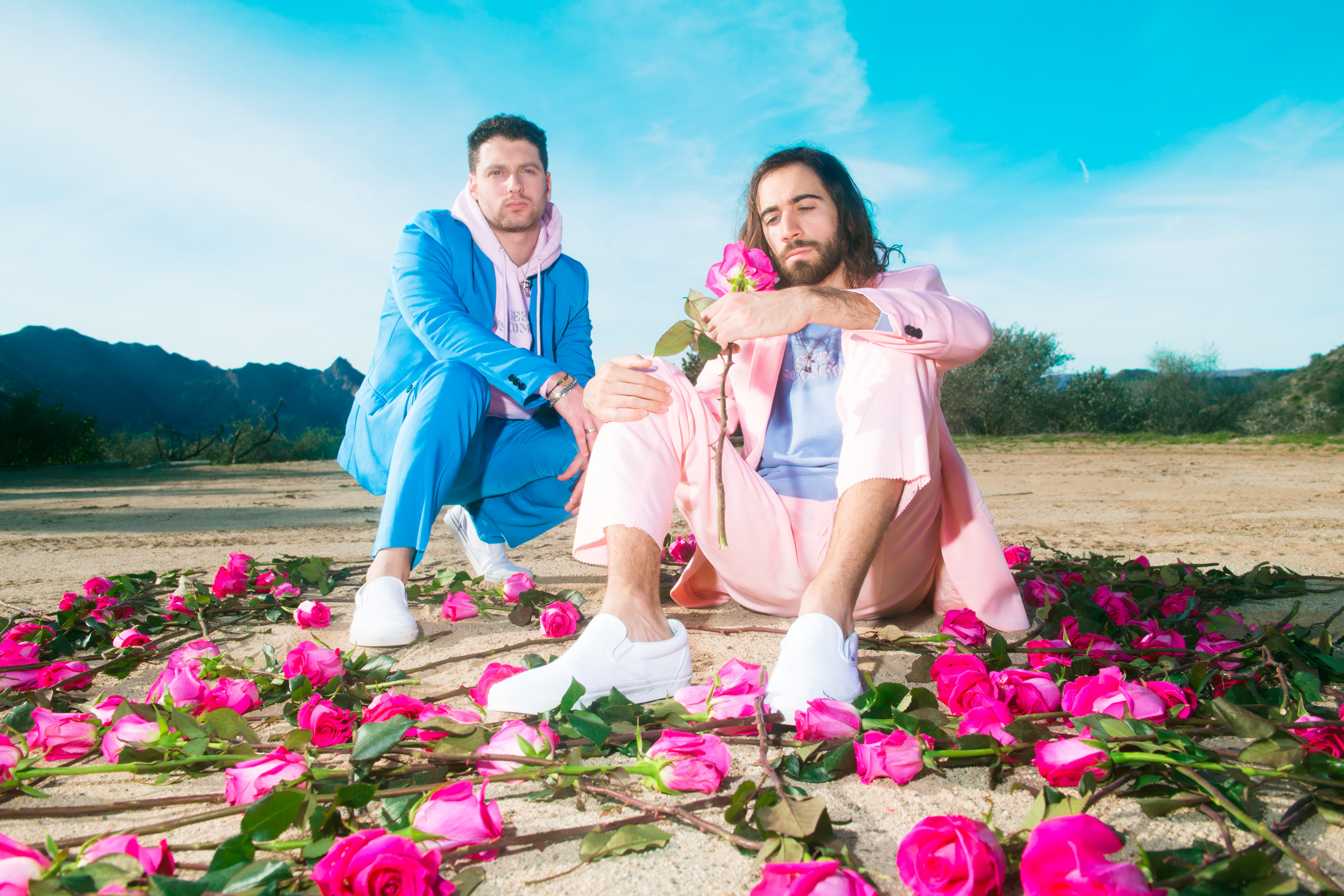 Behind the Scenes: Pink Roses Reveals 4 Facts About the Making of ...