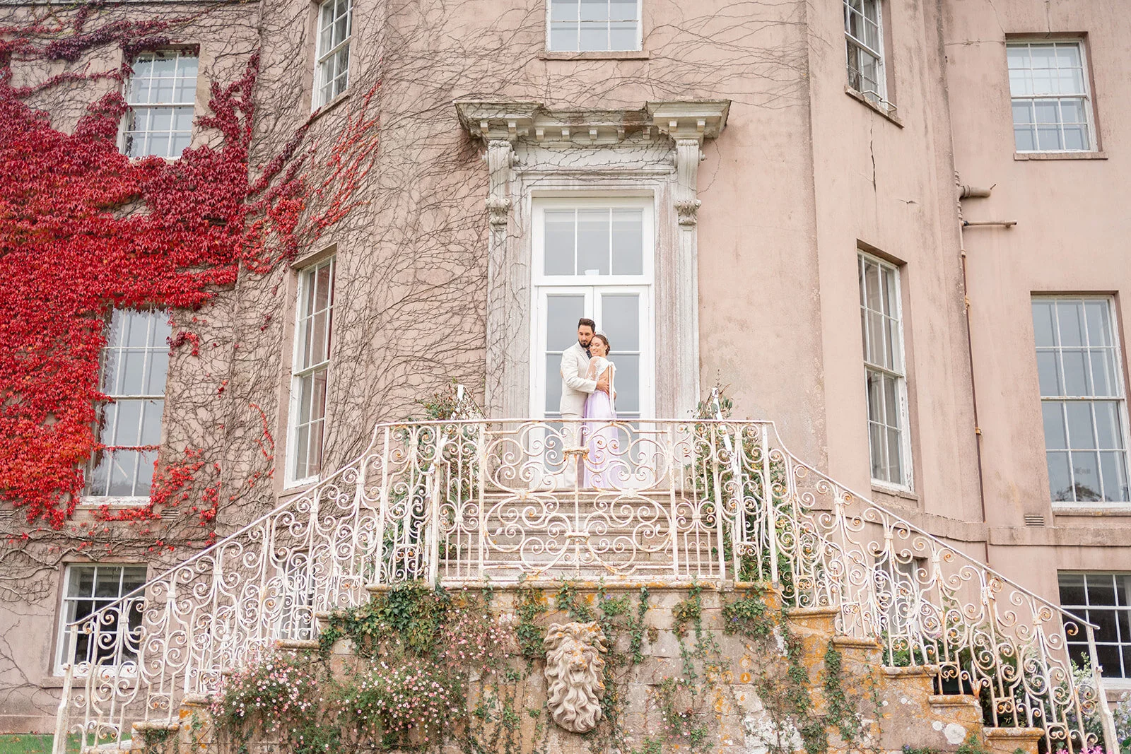I’m engaged! Now what? — Elsa Rose Boutique