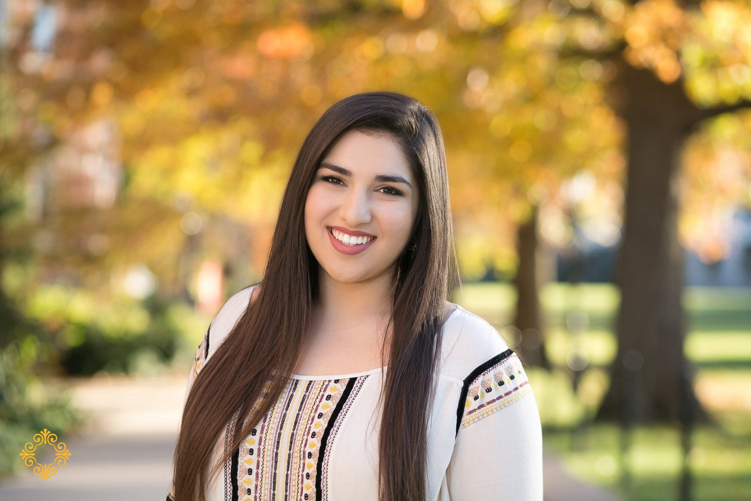Lydia Jain :: MU Grad '19 — SilverBox Photographers