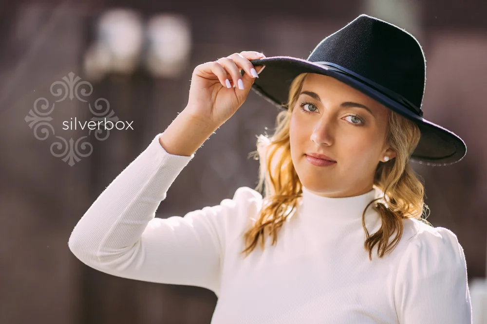 Vera Grant :: Hickman SR’22 — SilverBox Photographers