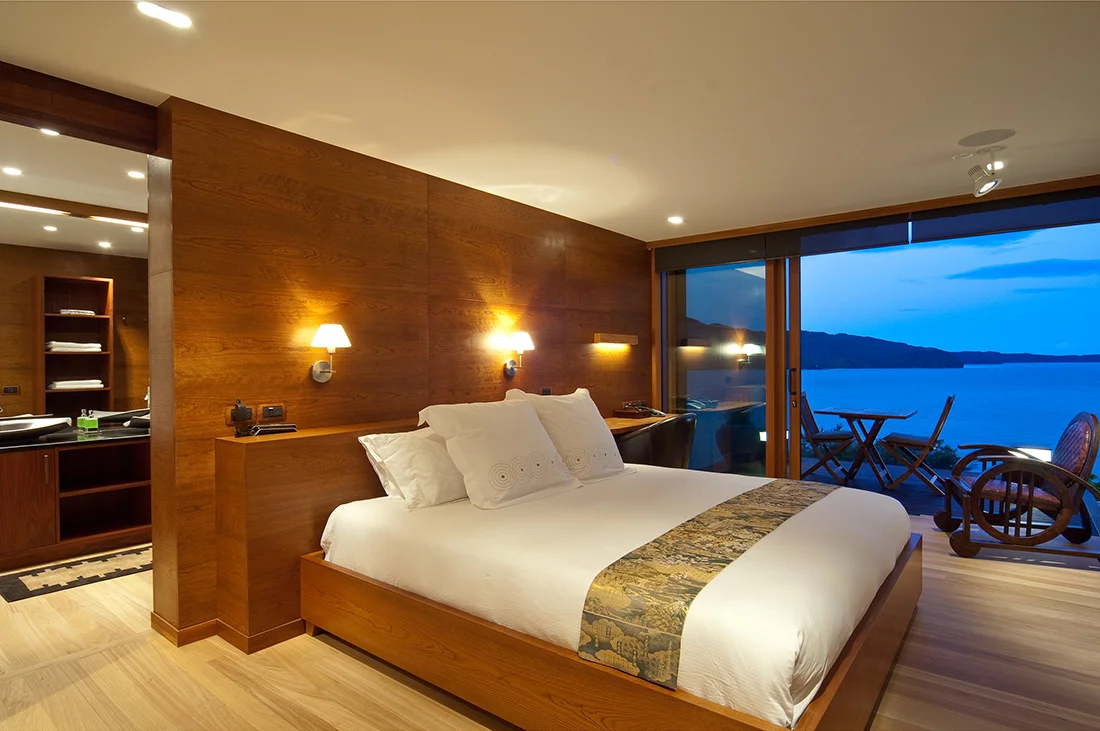 Split Apple Retreat luxury retreat lodge accommodation near Nelsons ...