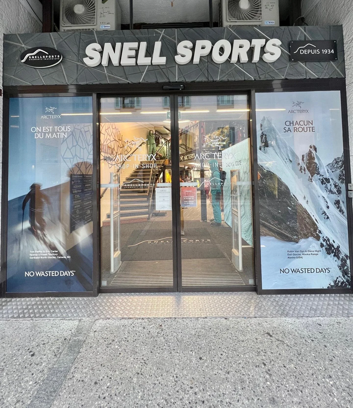 Bienvenue chez Snell Sports, votre magasin spécialiste des sports ...