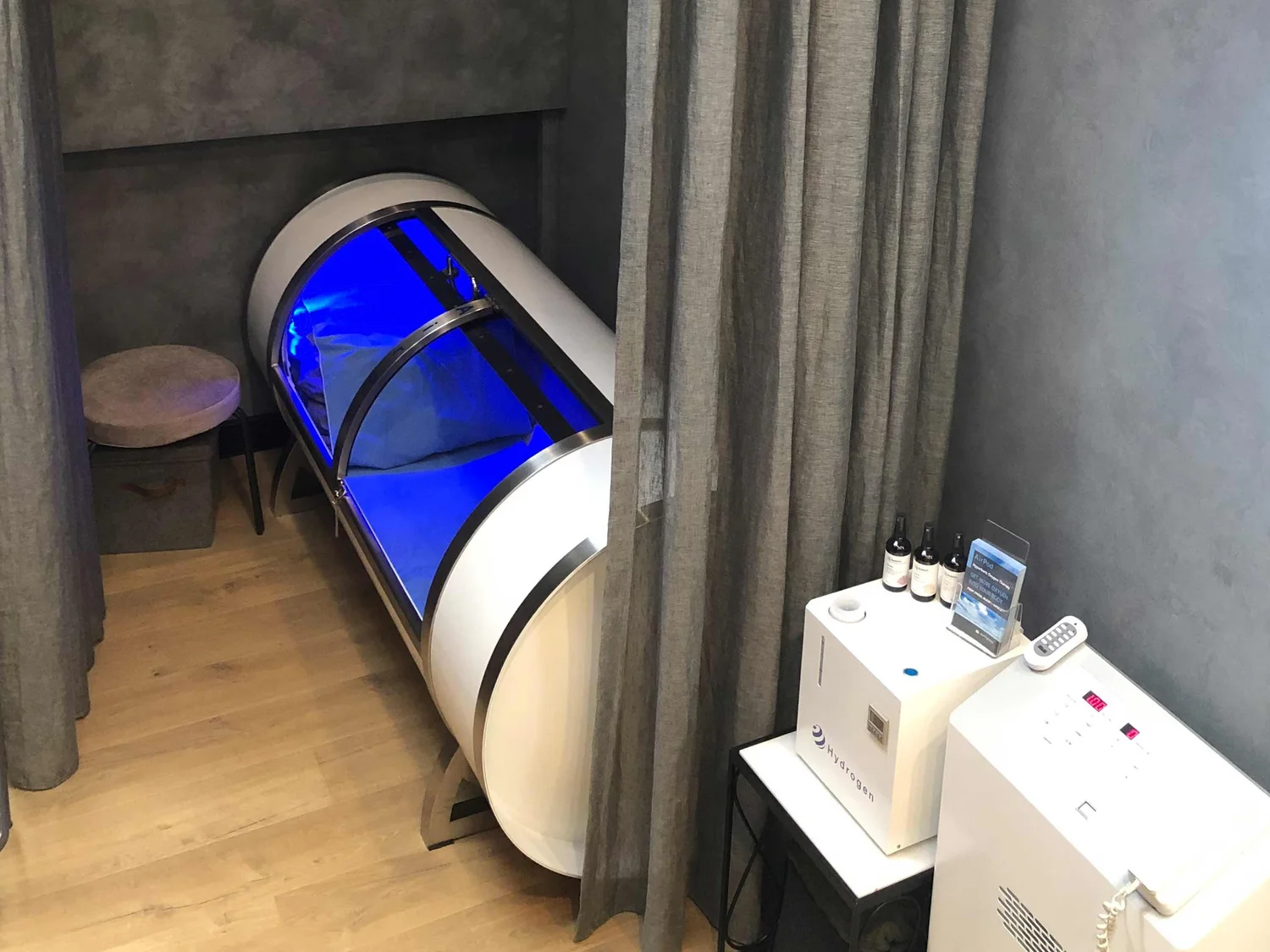 Top Benefits of Hyperbaric Oxygen Therapy in Spa Design — biofit gym ...