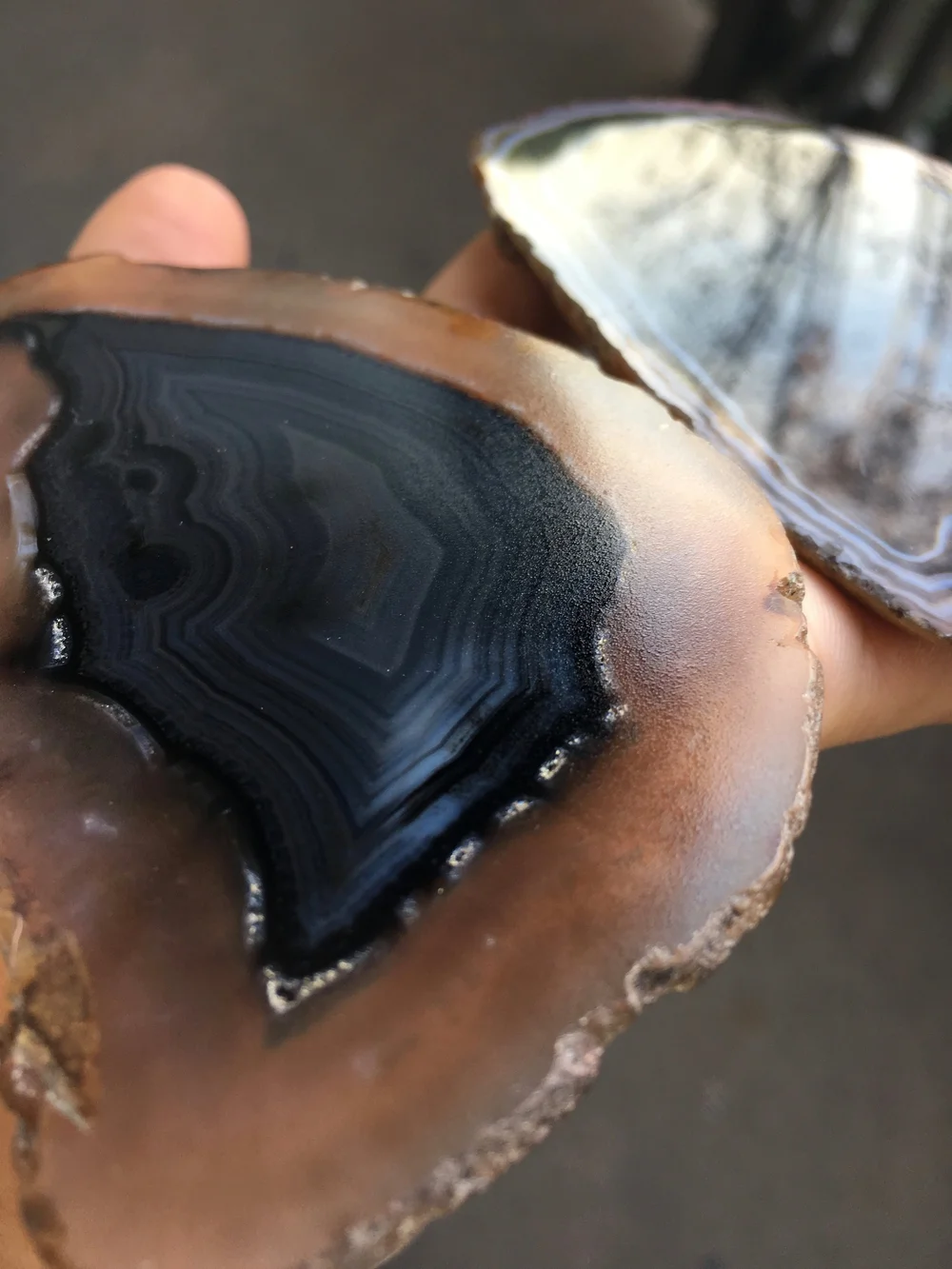 HOW TO: Calligraphy on Agate Slices — Crooked Calligraphy