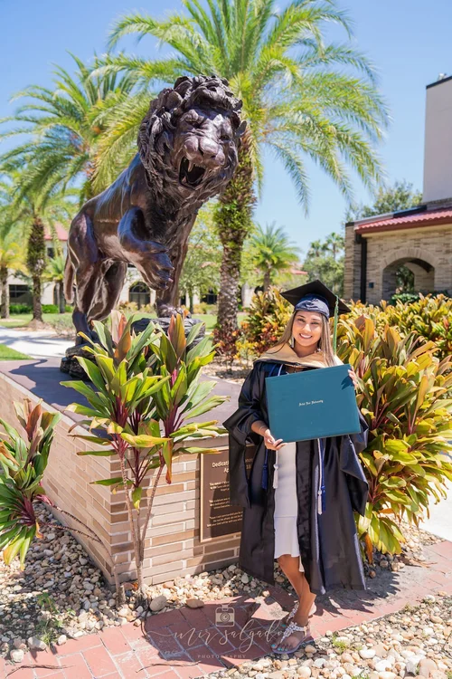 St.Leo University Graduation photo shoot, Tampa graduation session ...