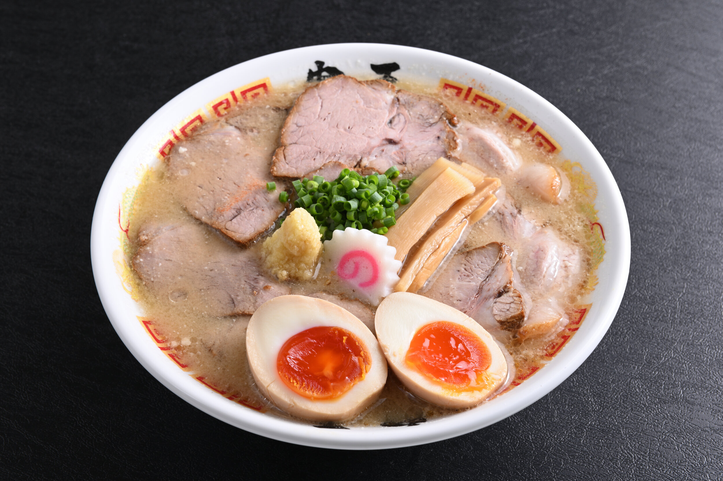Tonkotsu King Niku King (Paya Lebar) — Keisuke Ramen