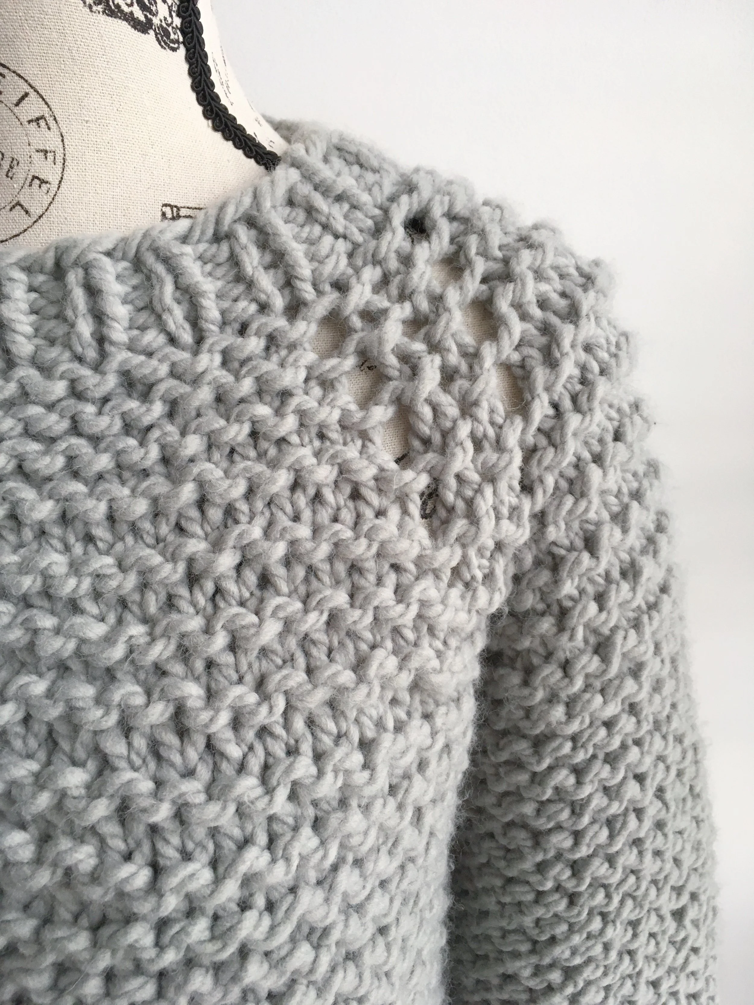 Knitting The "My Beginner Raglan" — Knitatude
