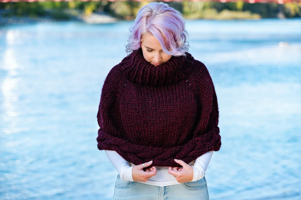 THE PERFECT OFFICE KNIT - BRAIDED PONCHO — Knitatude