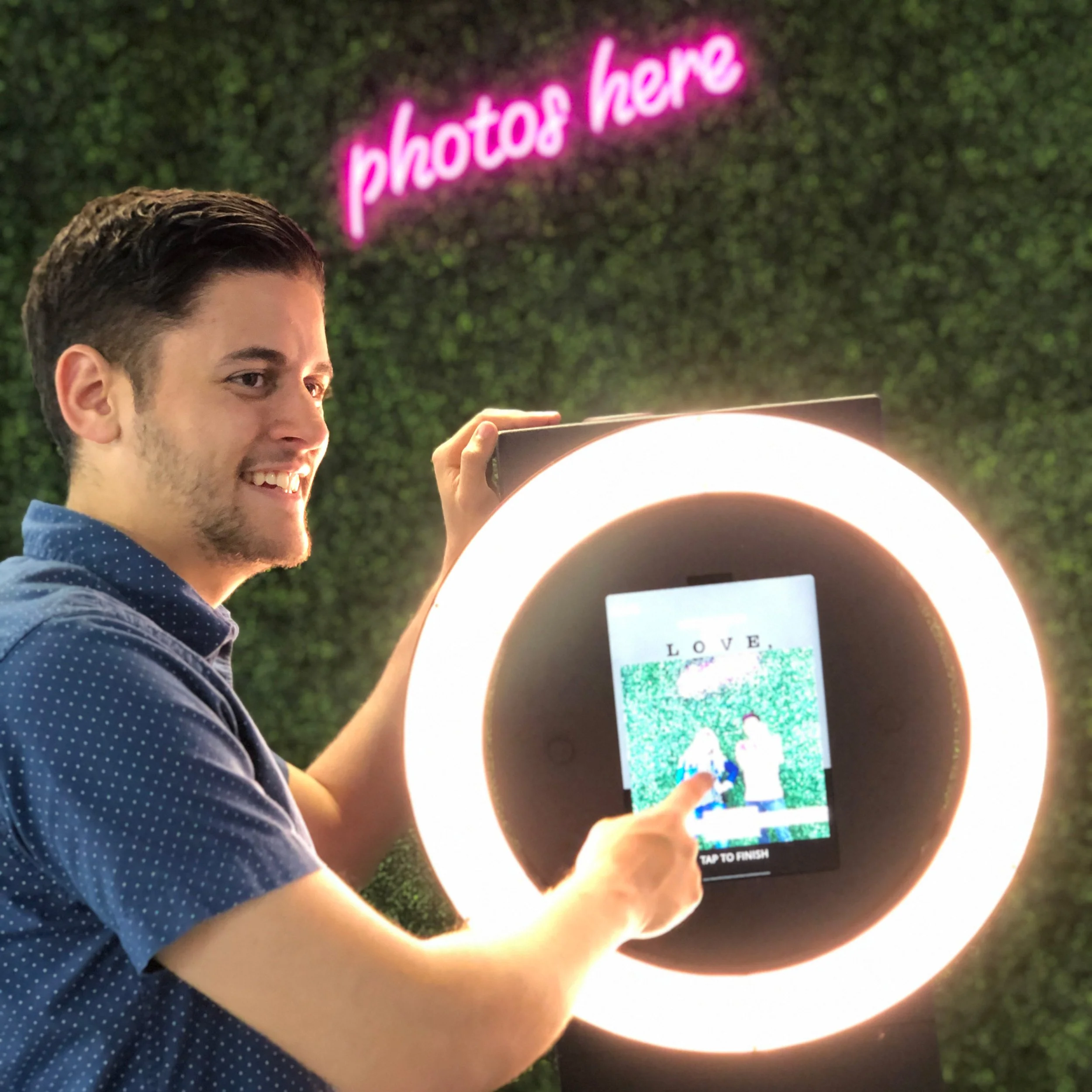 Toronto Photo Booth Rental - PictureX