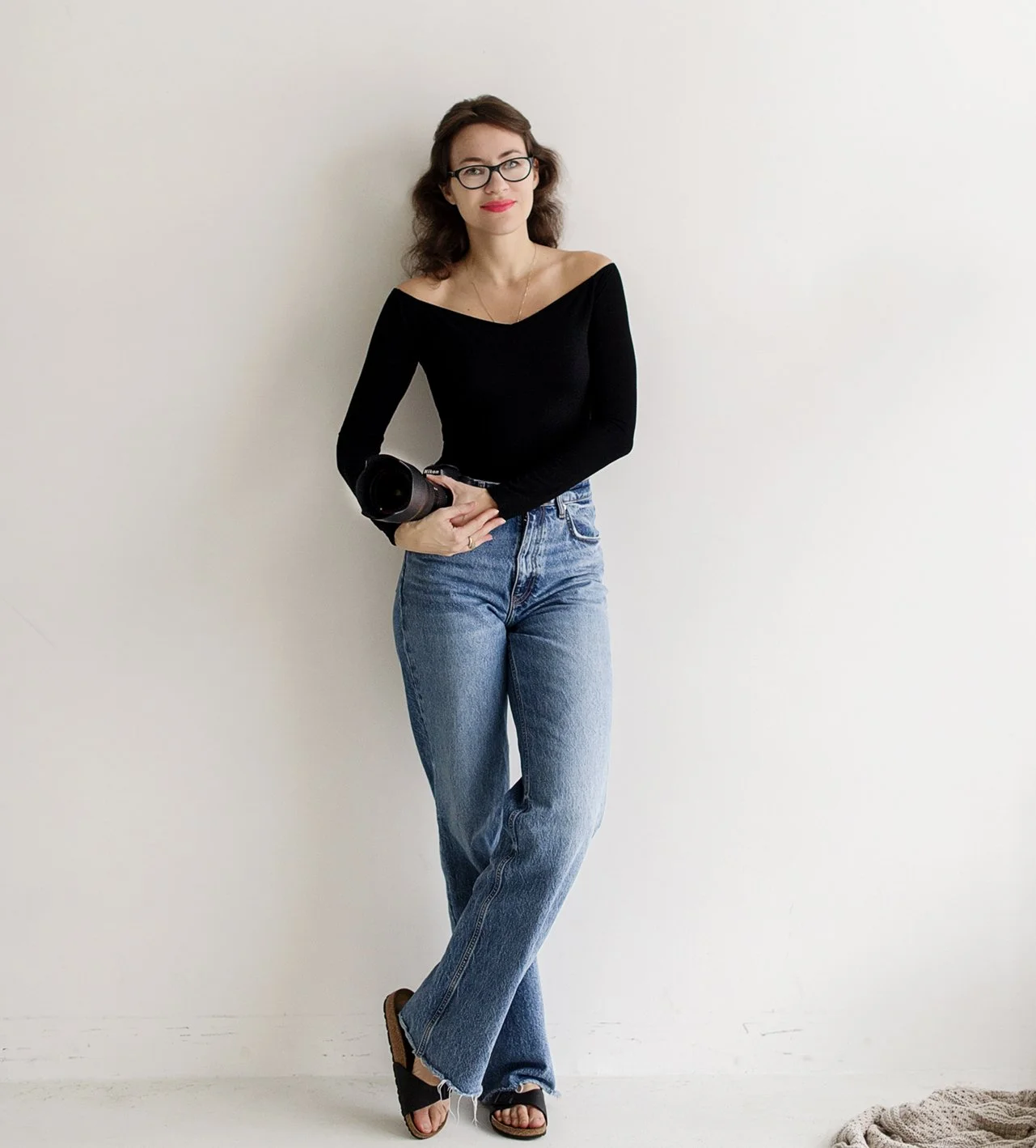 5 Iconic Poses for Your Brand Photoshoot (for men) — PURE studios