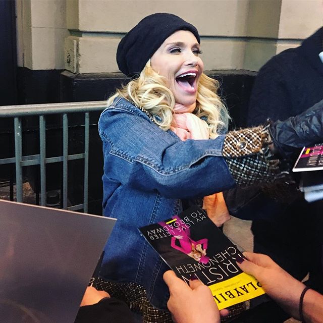 Contact — Cara Treacy