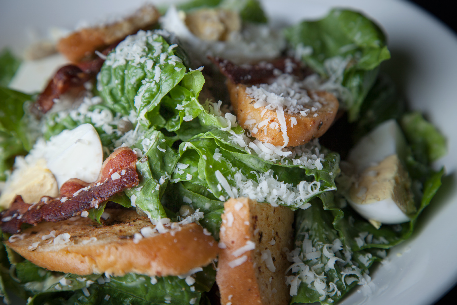 Dallas Restaurant & Bar