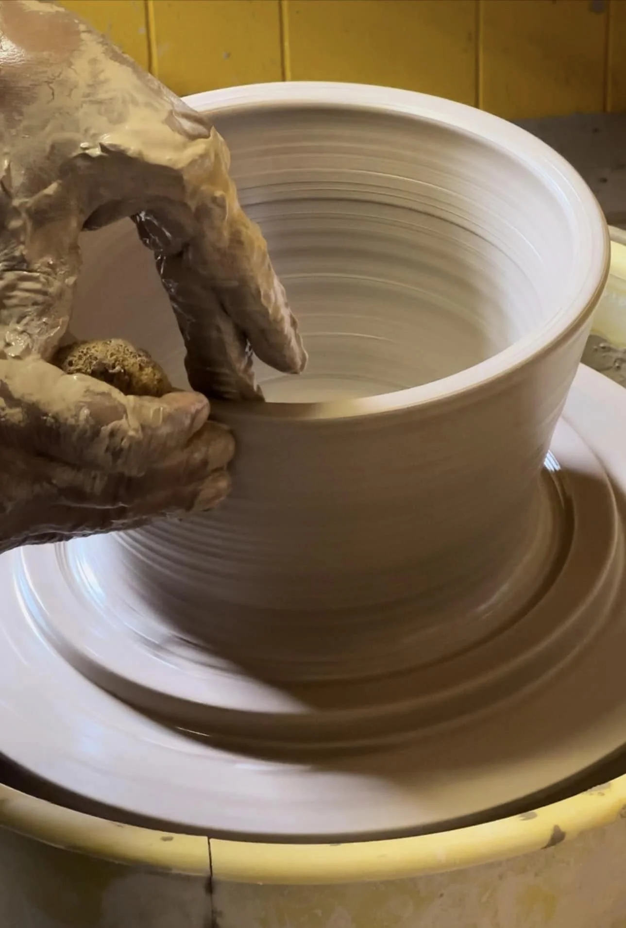 made in muncie pottery