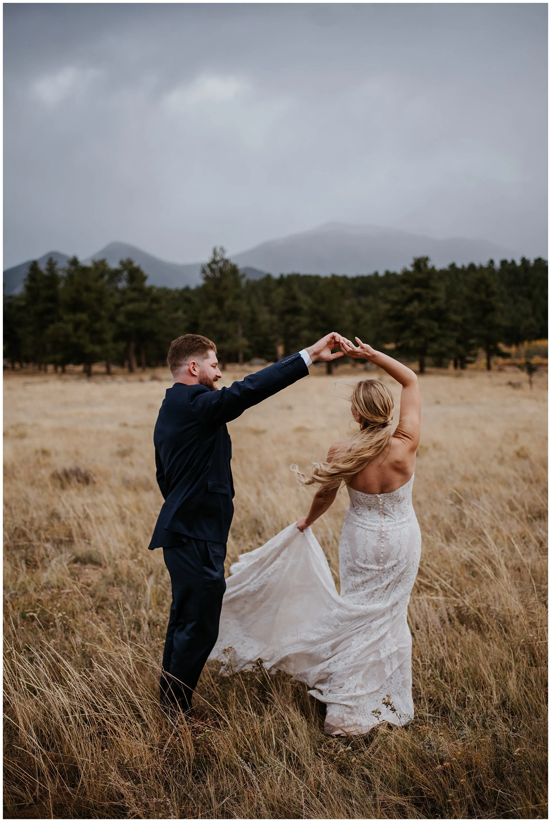 Molly Margaret Photography + Videography - Adrienne + Joel | 3M Curve ...