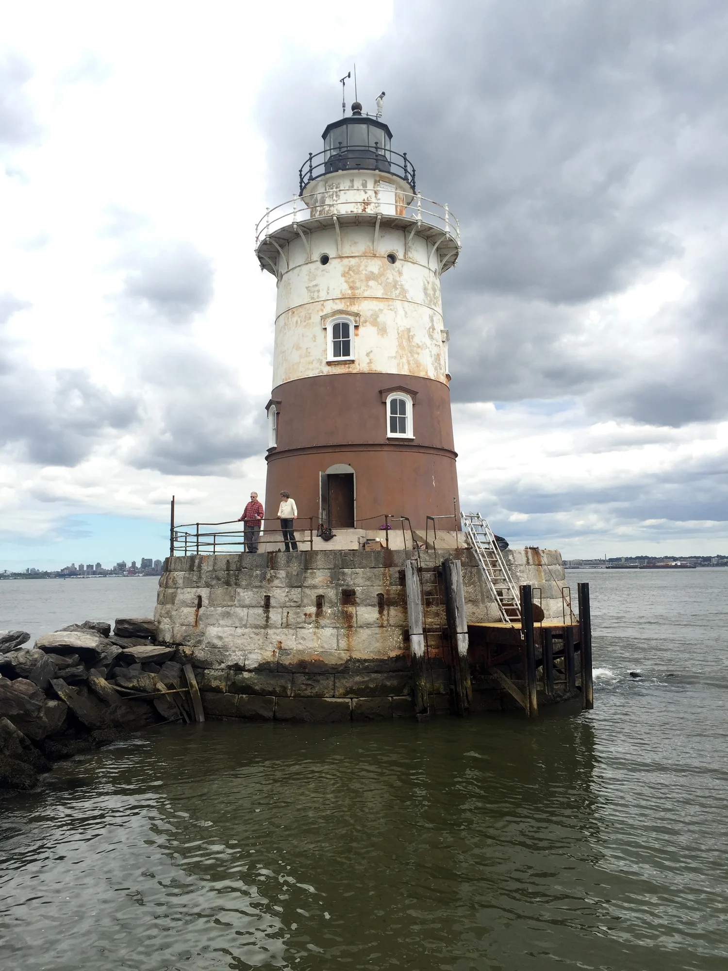 Update: Robbins Reef Lighthouse — The Noble Maritime Collection