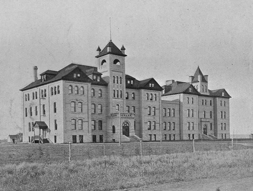Clark Hall – Public History on the Prairies