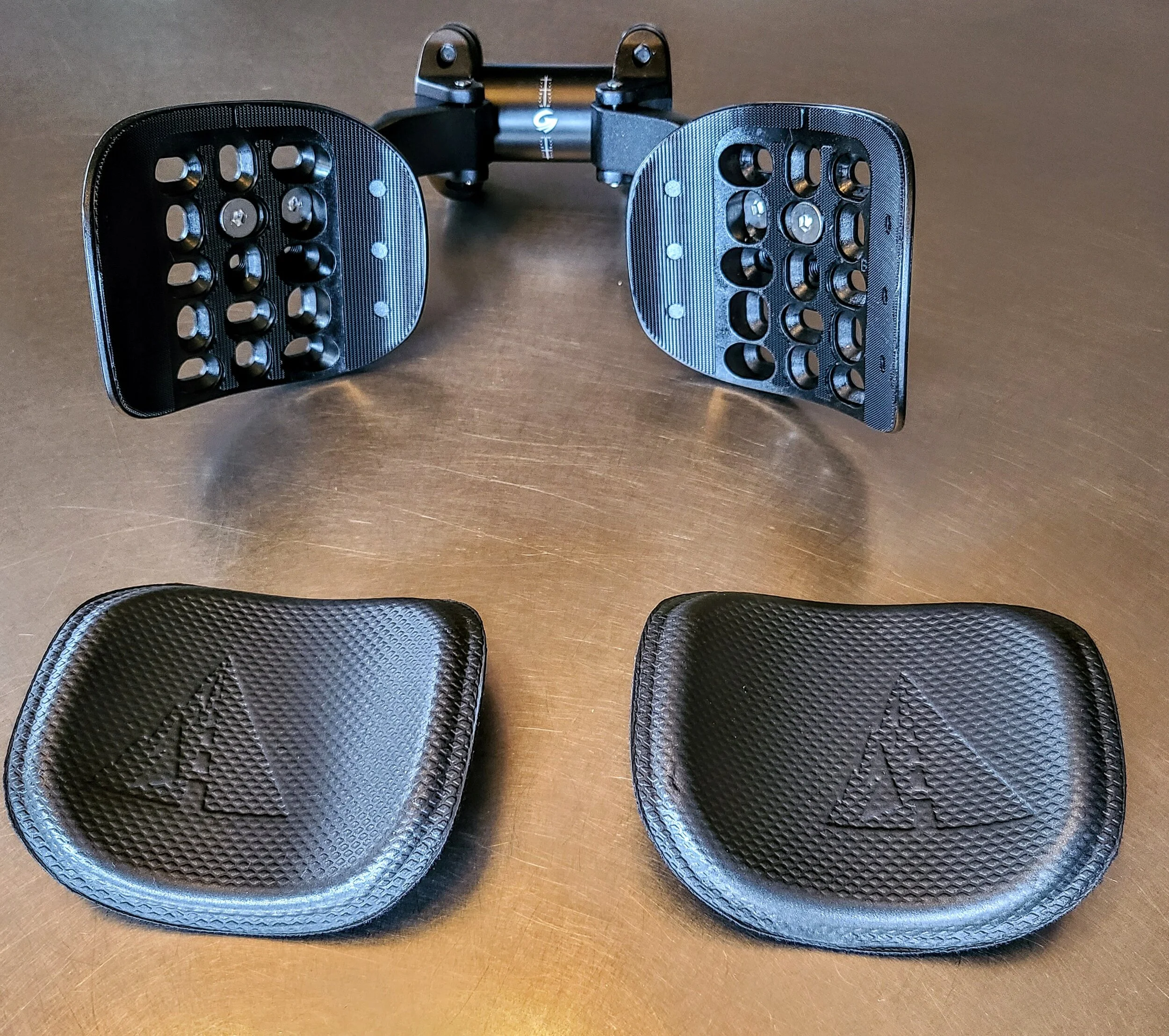 FLIP-UP ADJUSTABLE ARM REST, Accessory for the BarYak Expedition ...