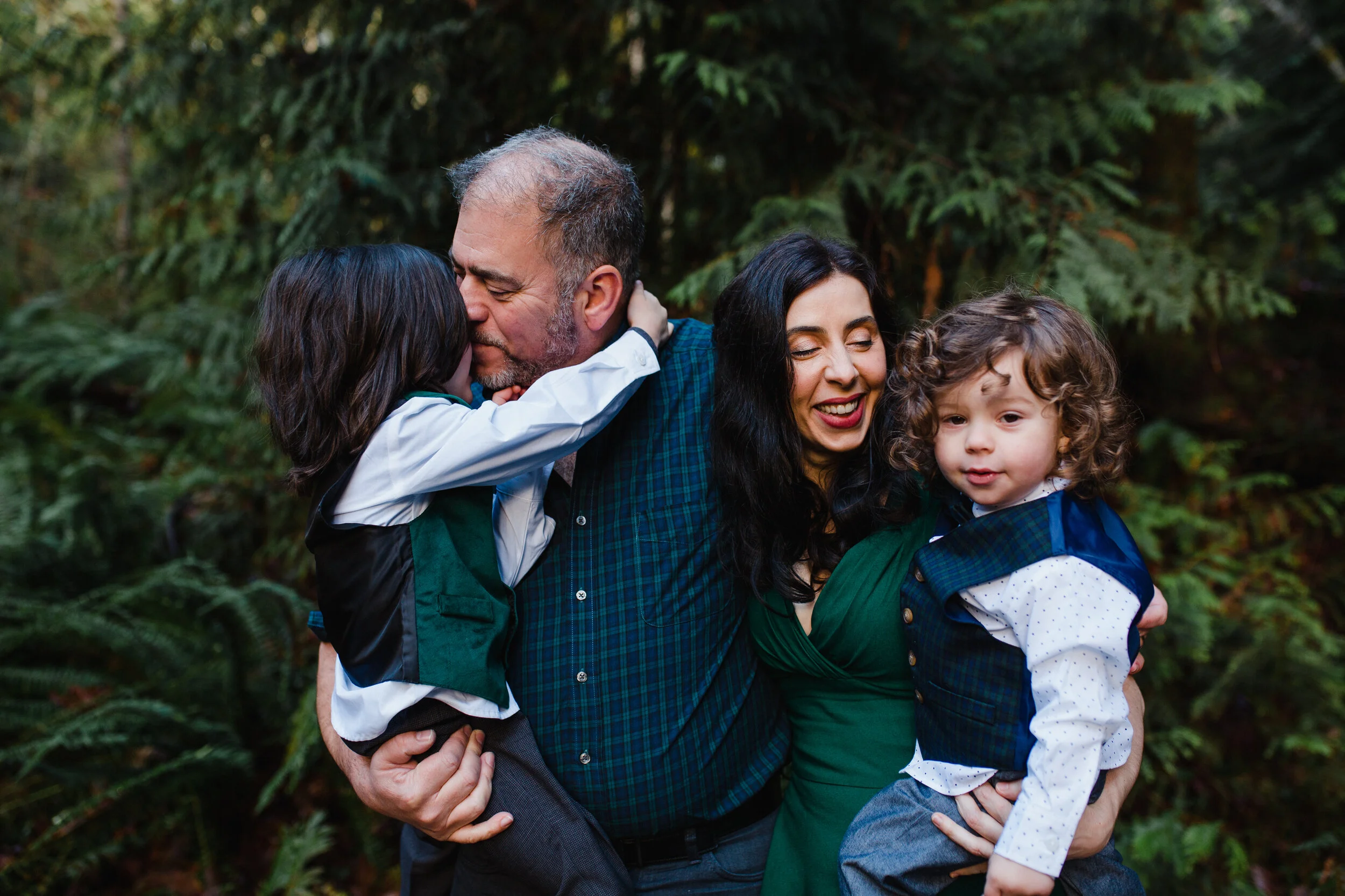 Olympia Wedding Photographer | Sarah Gonia PhotographyScibelli-Jones Family