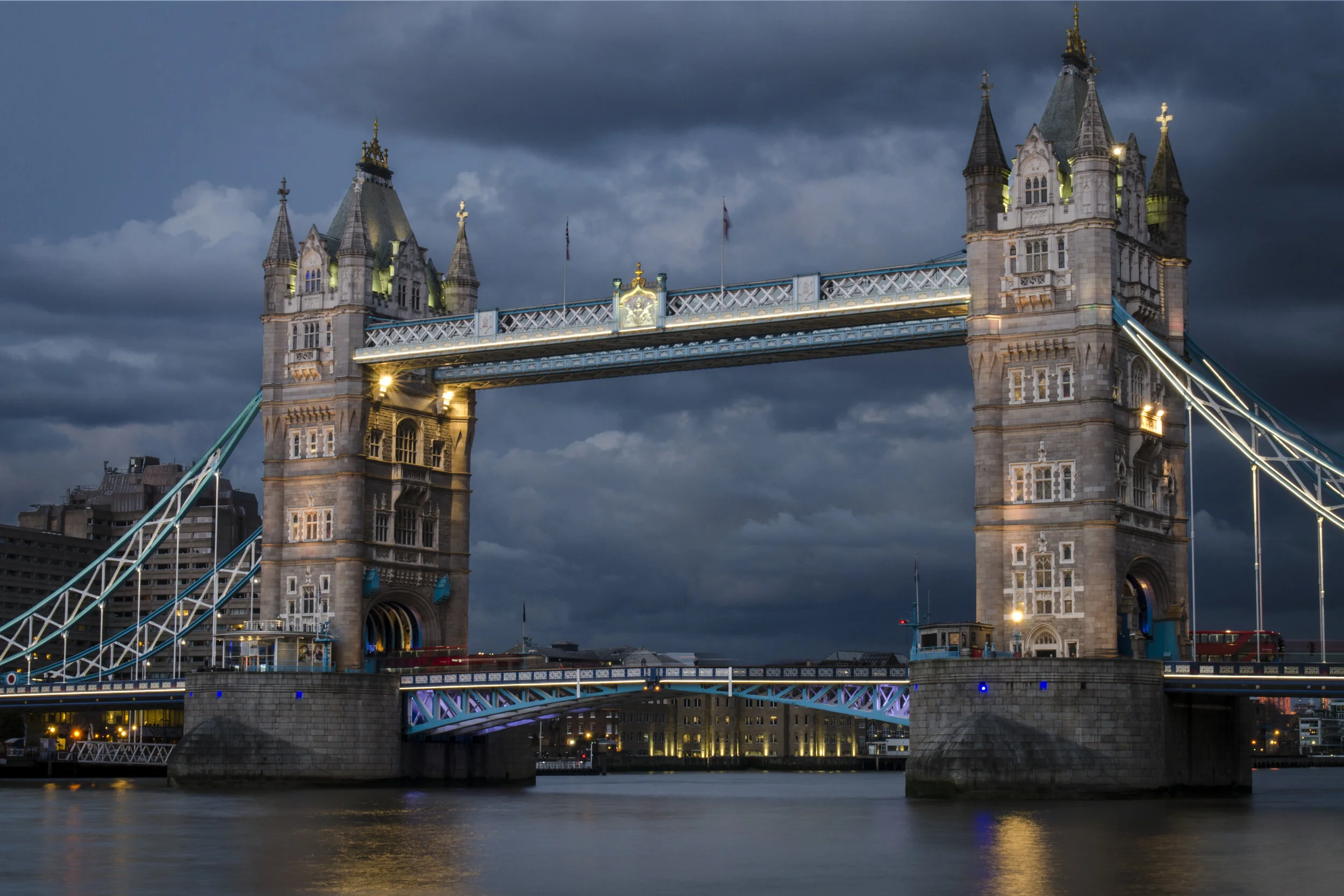 London Night Photo Tour — Aperture Tours