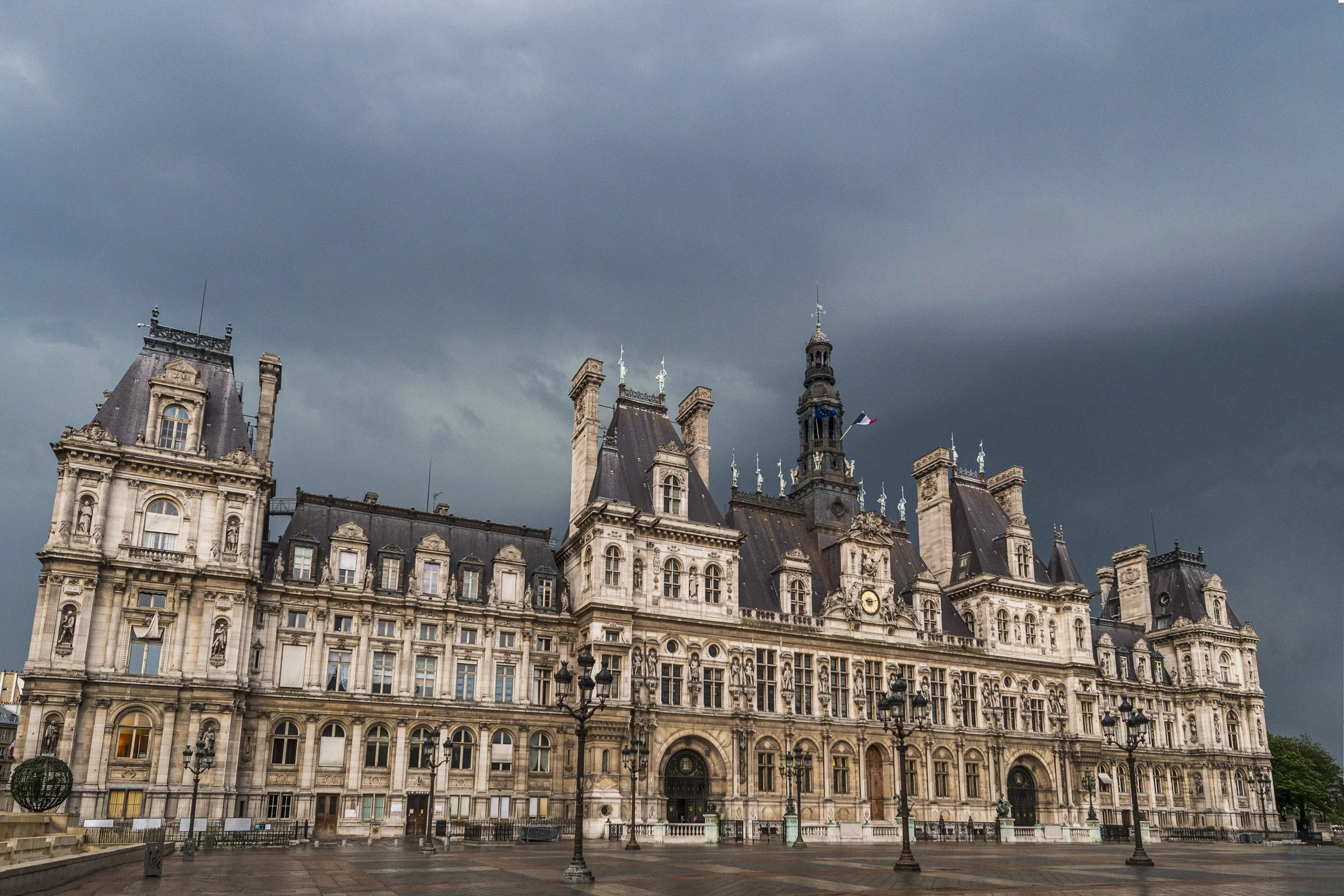 Paris Street Photo Tour — Aperture Tours