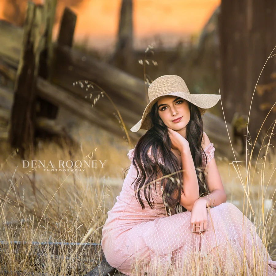 Dena Rooney Photographer