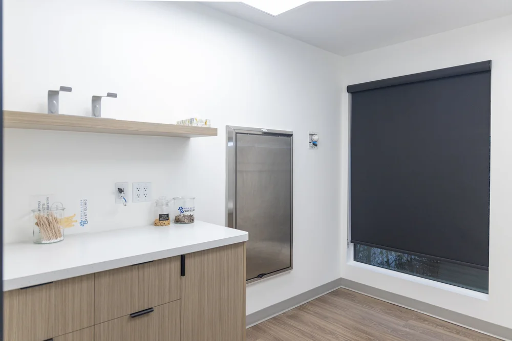 Royal Loop Vet Clinic — Certus