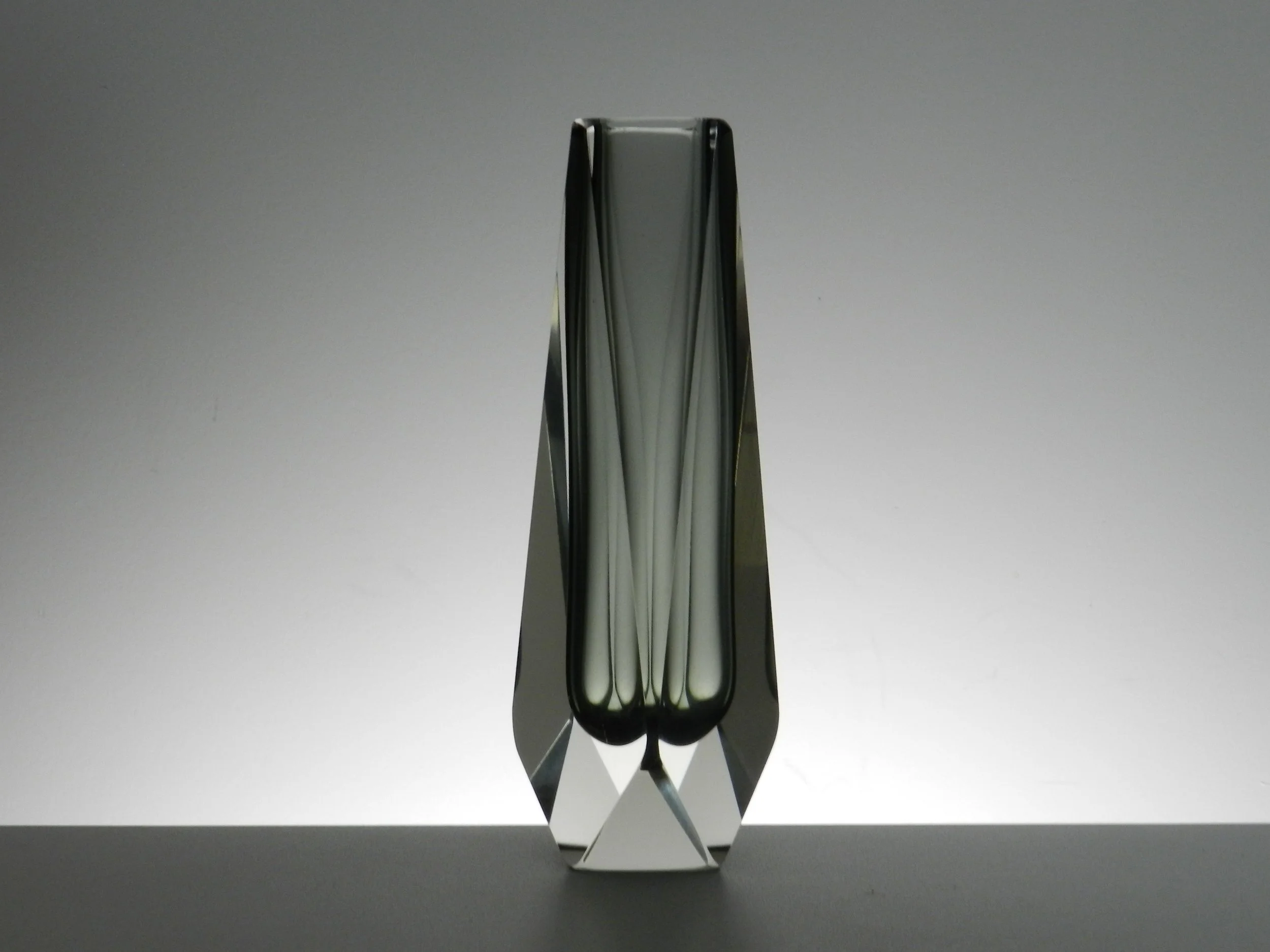 glass — zig zag