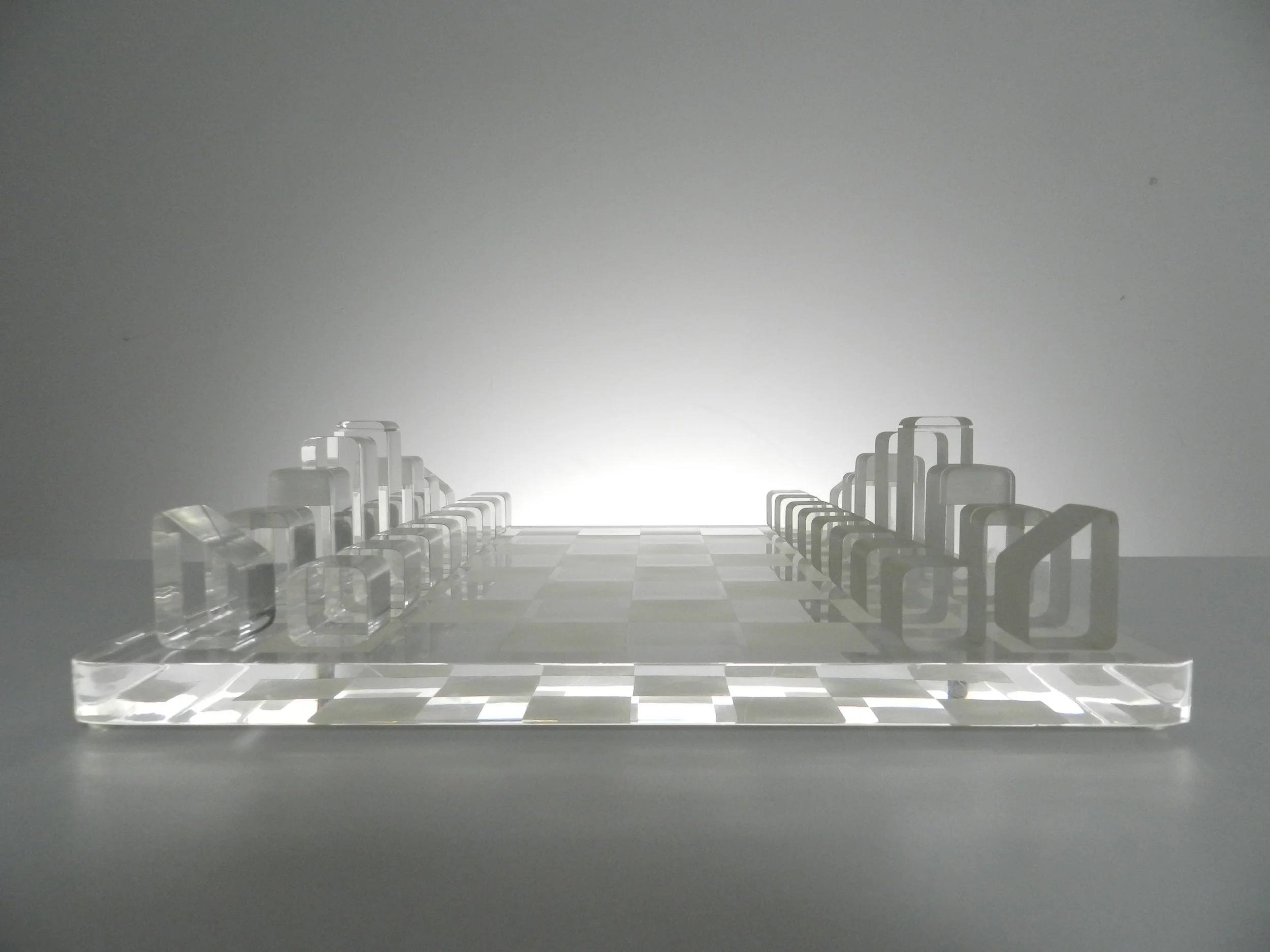 Lucite Chess Set by Guyon — zig zag