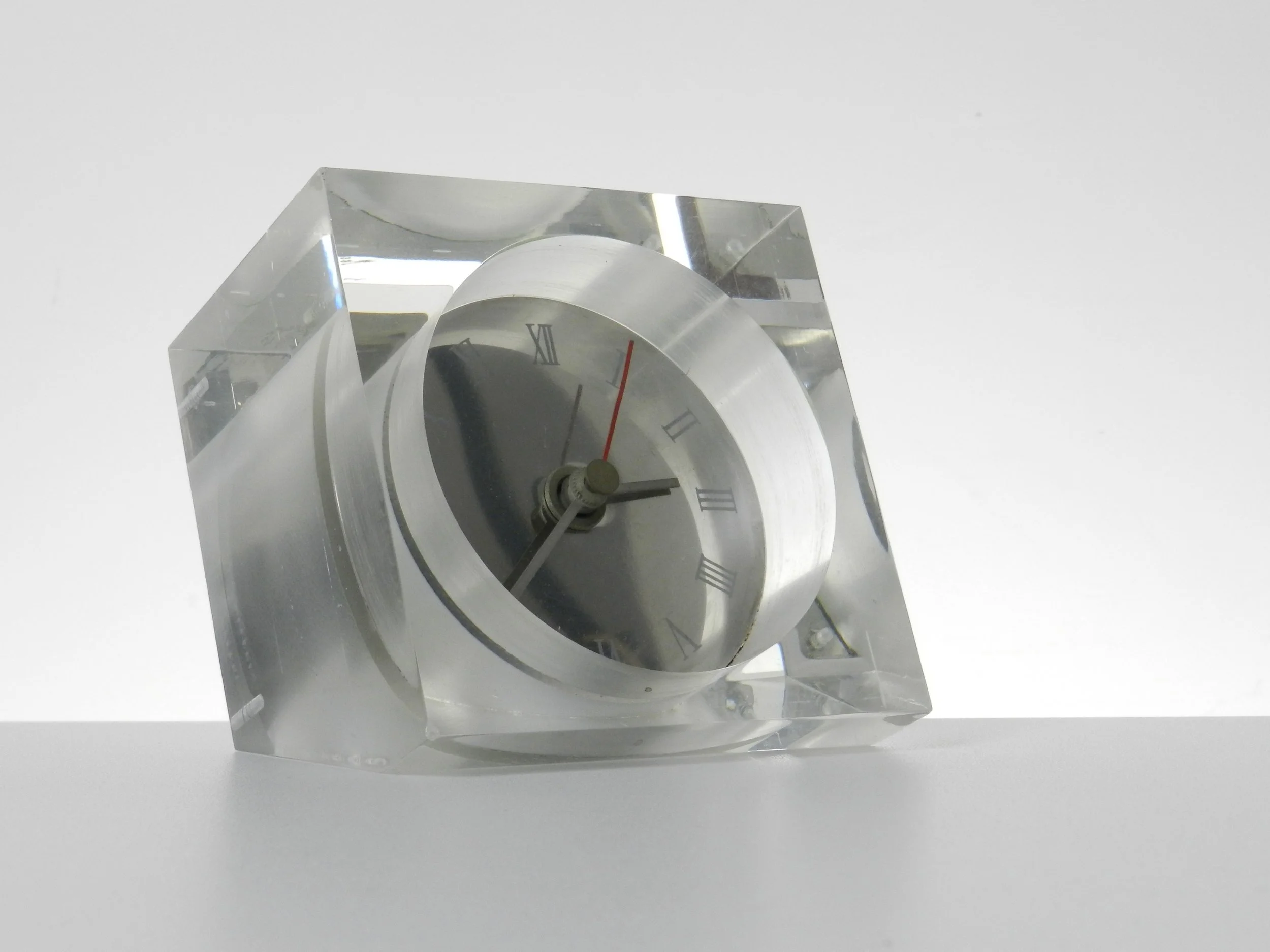 new arrivals — zig zag