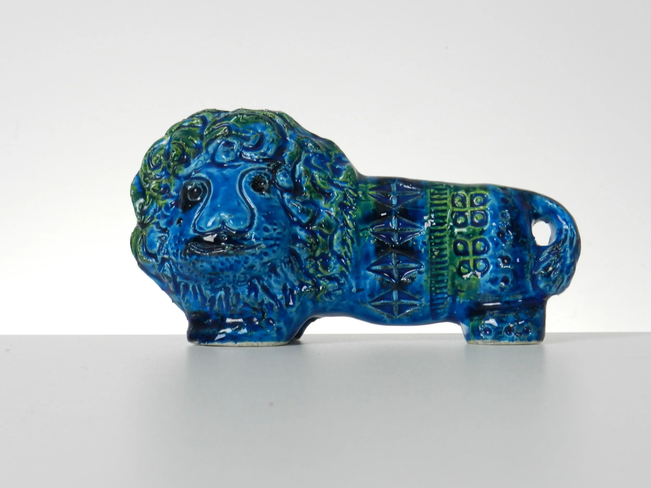 new arrivals — zig zag