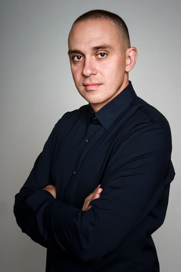 ABOUT — Alex Edge & Co.