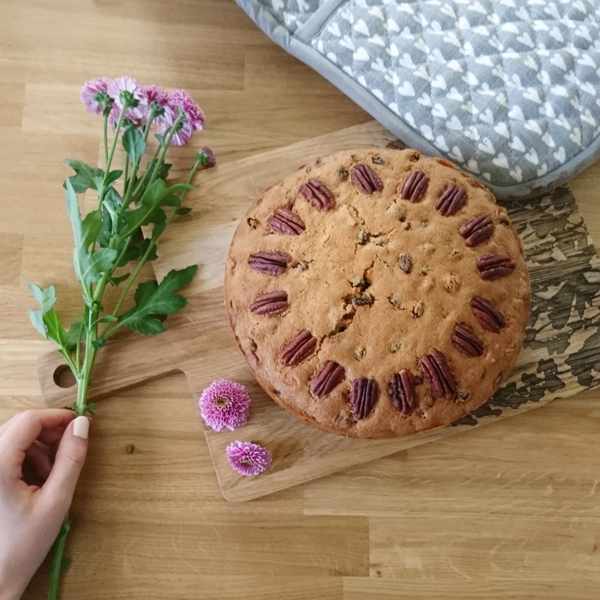 Recipe: Fifi's Country Cake | Fifi McGee