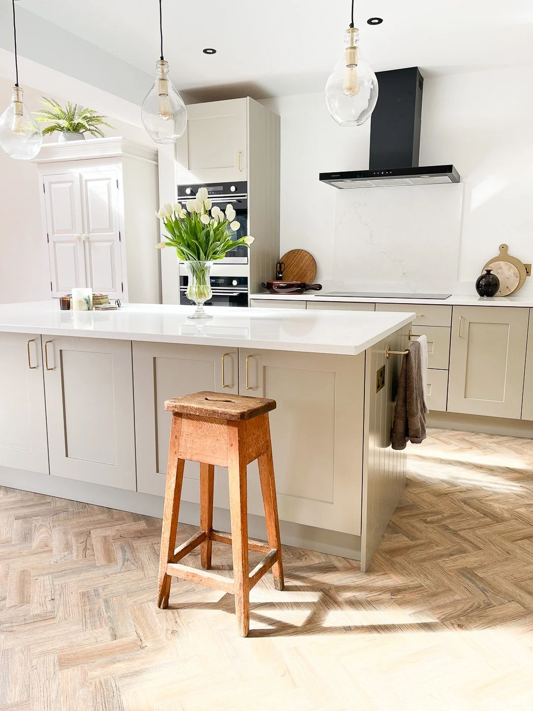 Ex-Project Manager Transforms 1950s Home into Modern Marvel | Fifi McGee