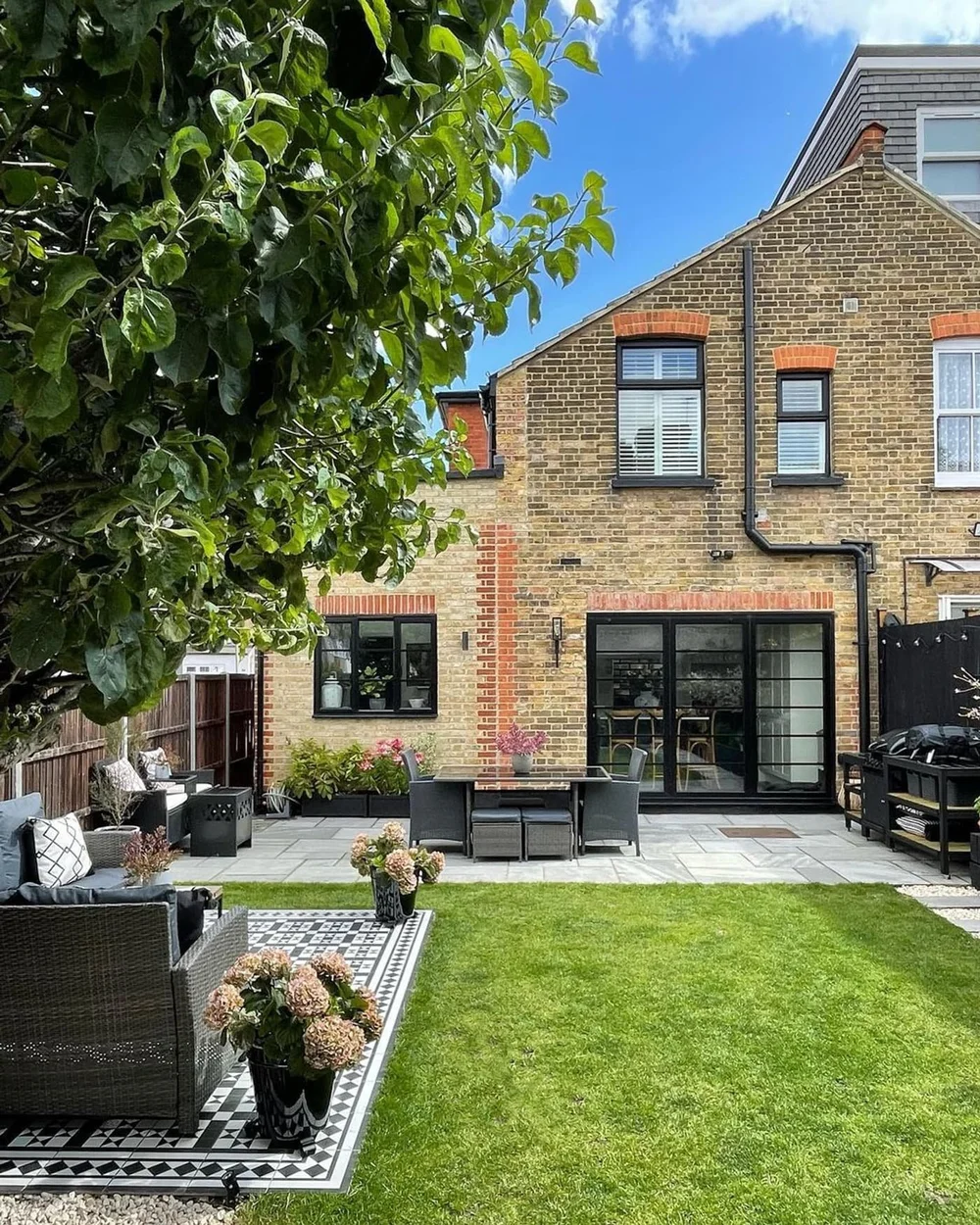10 LOW-COST Single Storey House Extension Ideas | Fifi McGee
