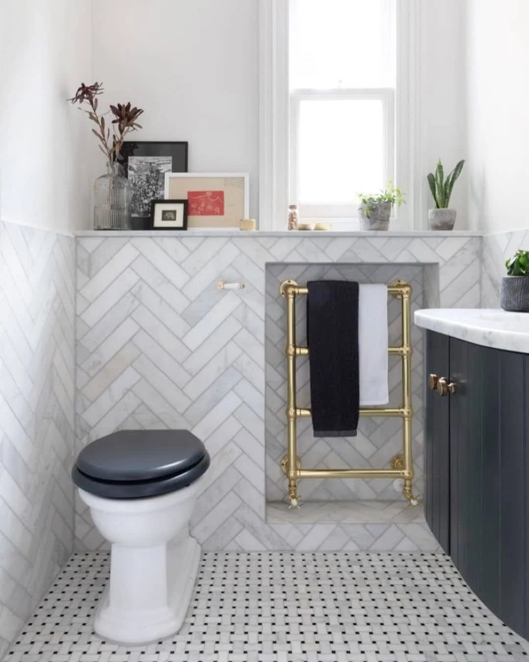 Small ensuite ideas: 20 tiny but mighty ideas | Fifi McGee