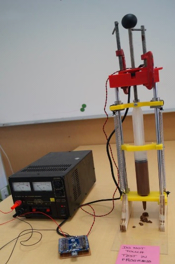 FRESH TO DEATH: Dispensing perishable food lures in the field, for ...