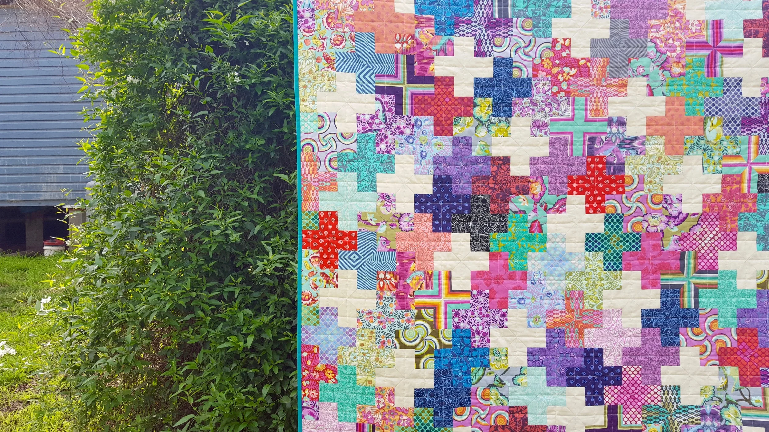 Crossed Paths Quilt — Tales of Cloth | English Paper Pieces