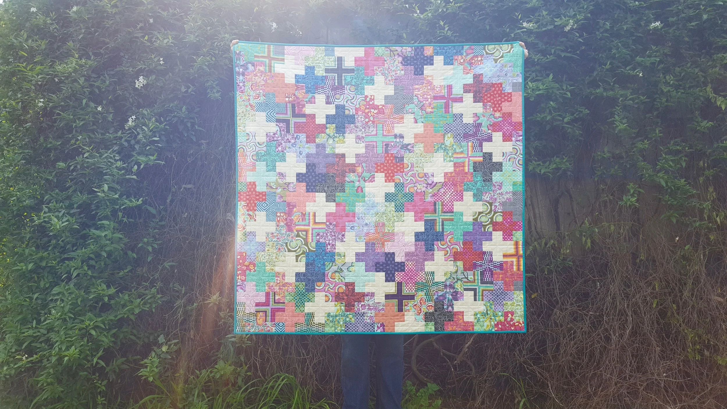 Crossed Paths Quilt — Tales of Cloth | English Paper Pieces