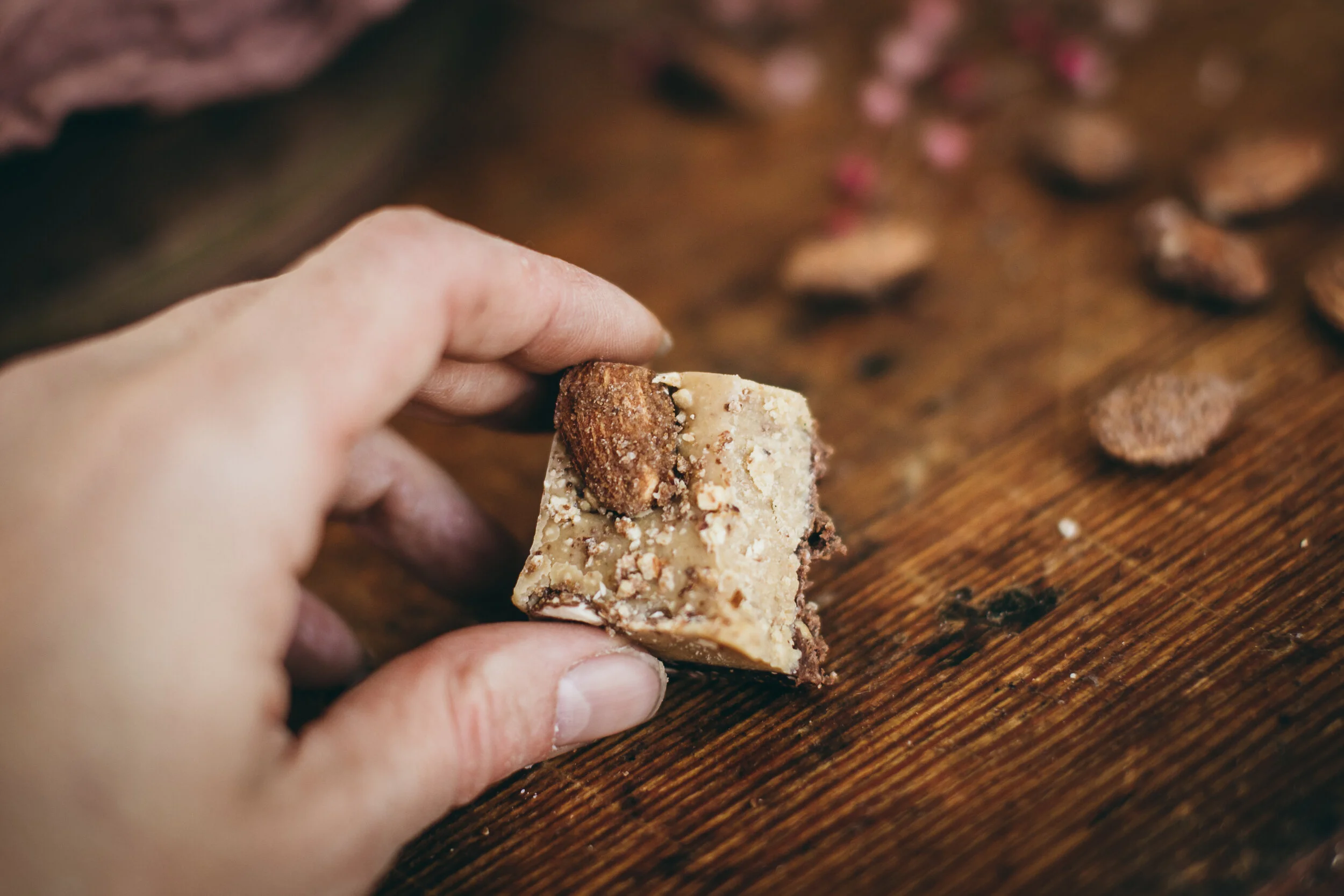 Folklore Images — Manuko